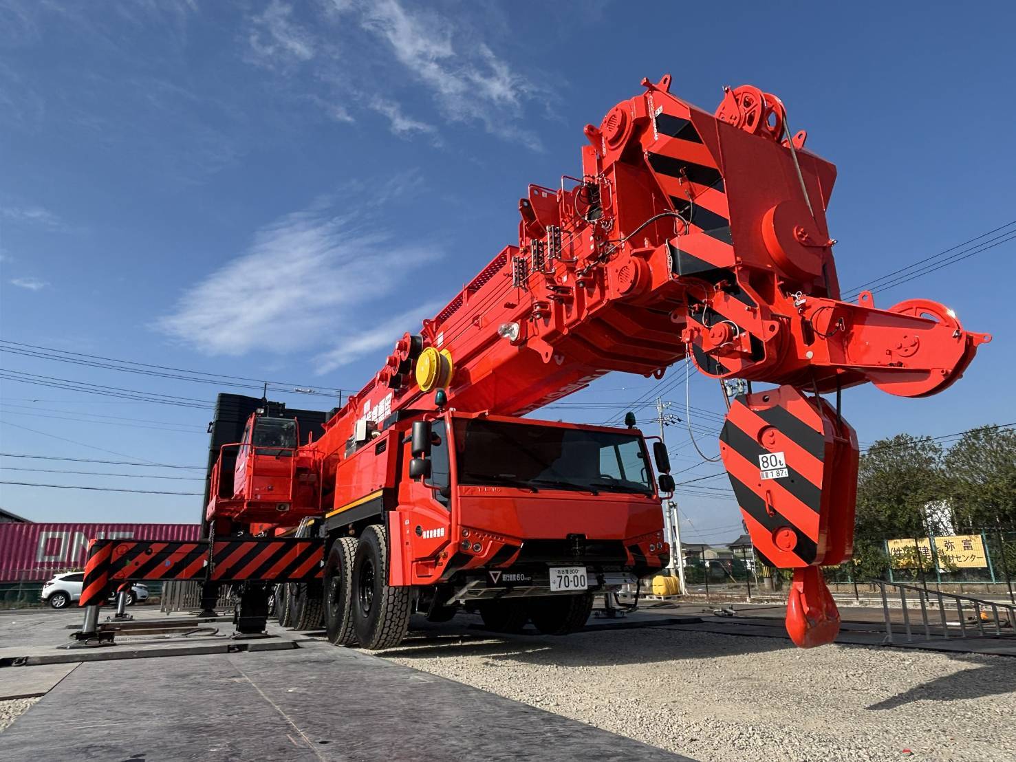 TADANO：700tオルテレーンクレーン